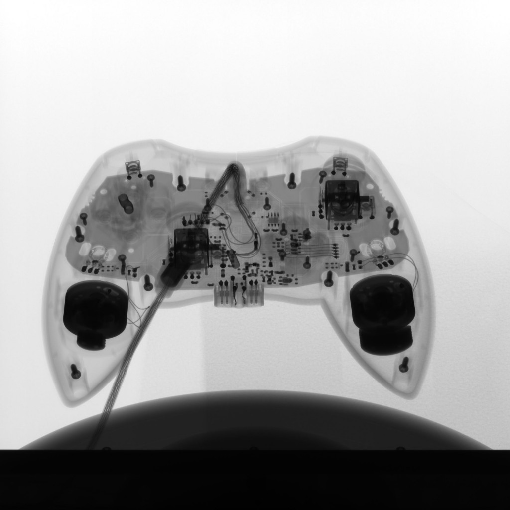 How game controllers look like when X-Rayed