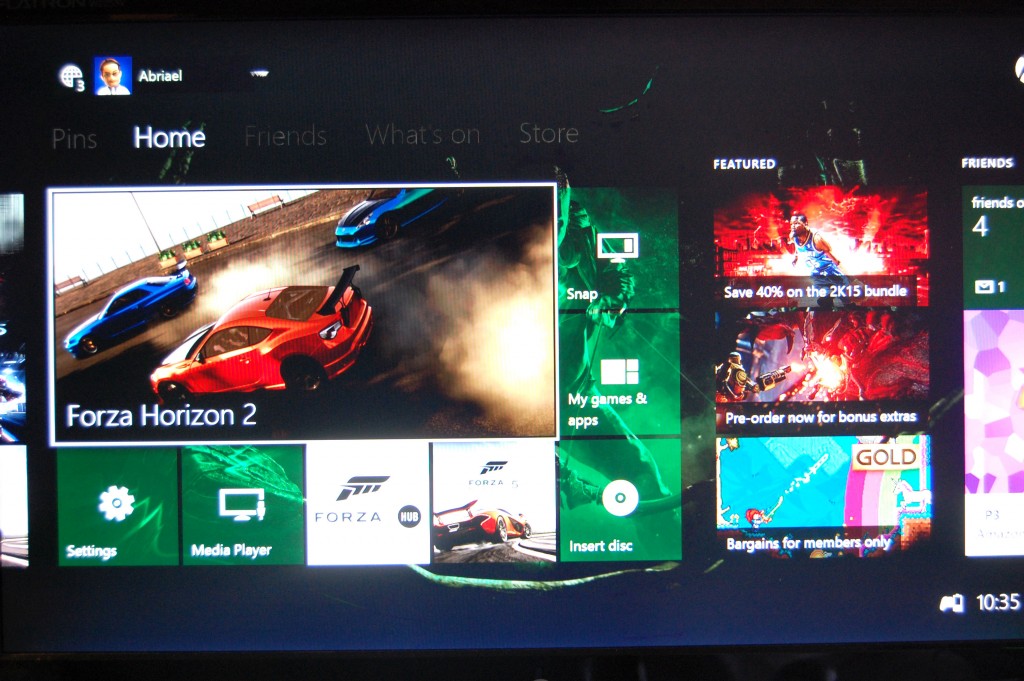 This Is What Transparent Tiles Look Like on Xbox One