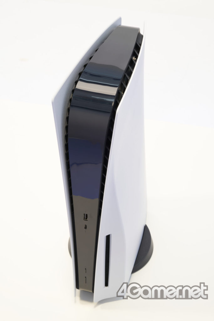 PS5 Hardware Shown off in New Hands-on Images